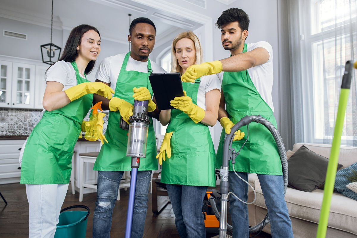 Where Can I Hire Event Cleaning Staff Fast in DFW? - TealPot
